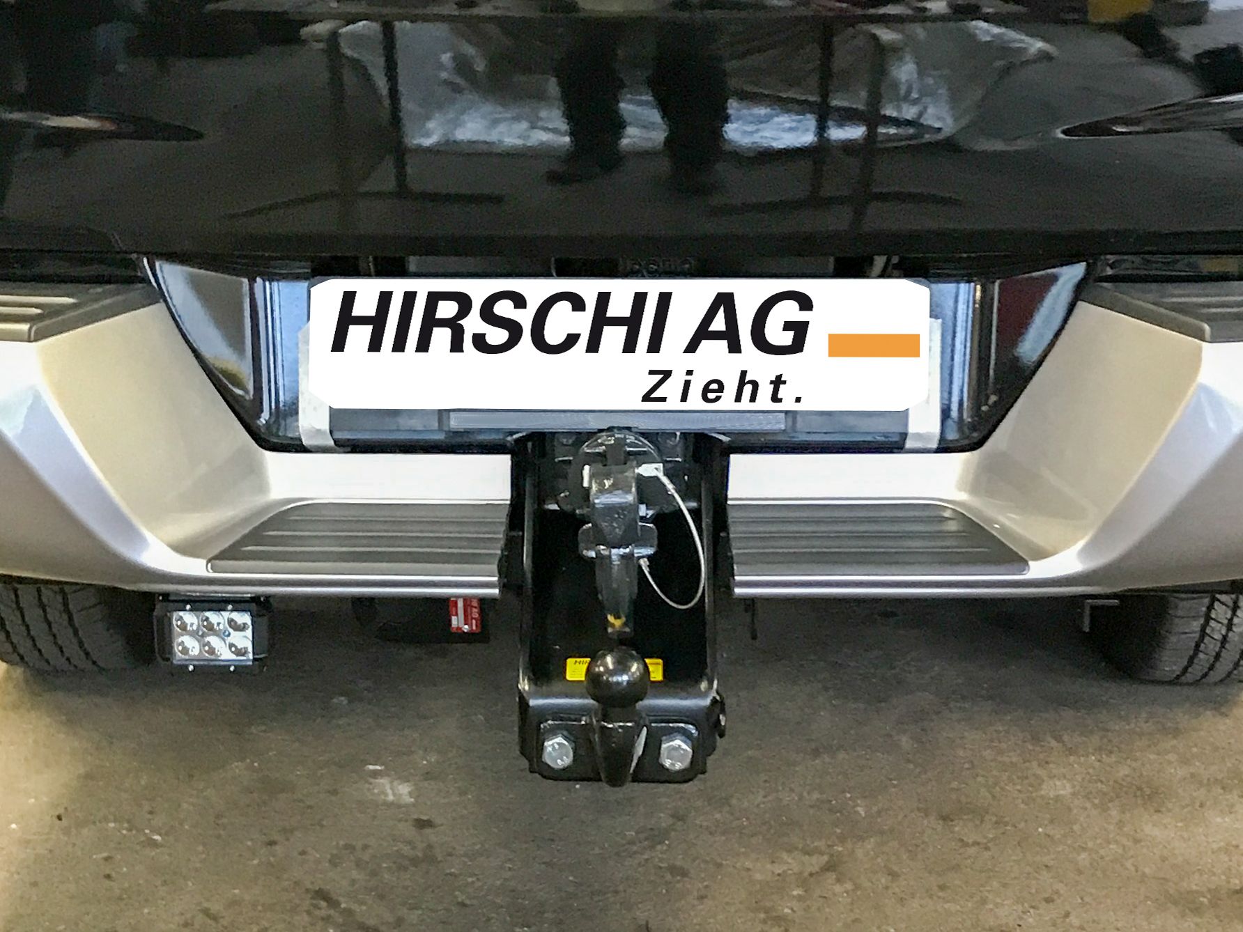 AHK mit Kugel und Hakenkupplung RO*232 - Hirschi AG ...